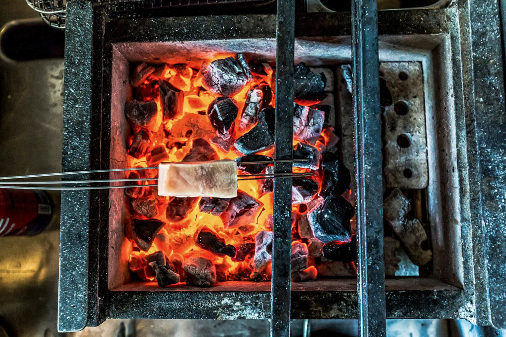 Killer from Manila : From dishwasher to top chef | KTCHNrebel