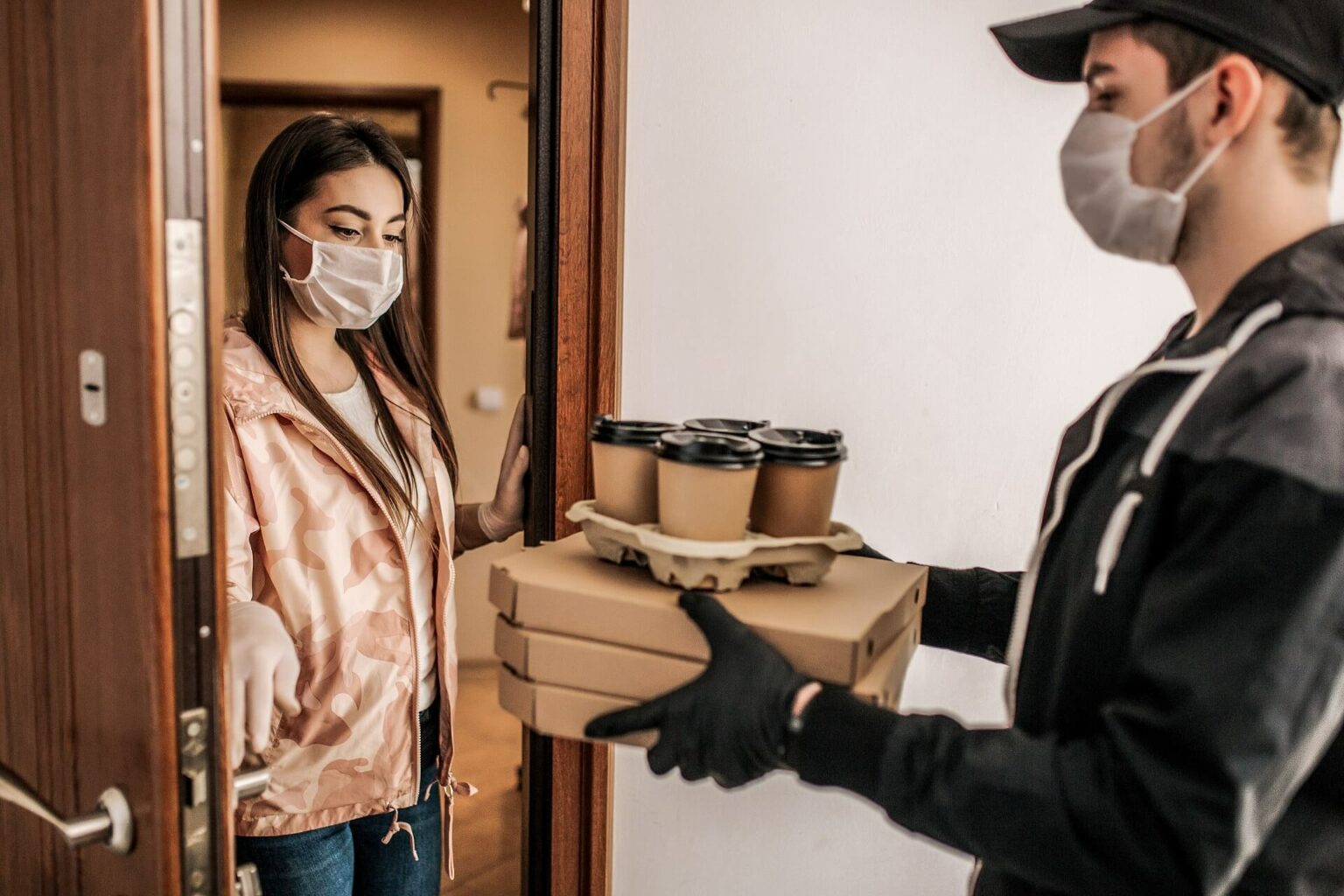 Convenience vs. Experience: The Food Delivery Dilemma