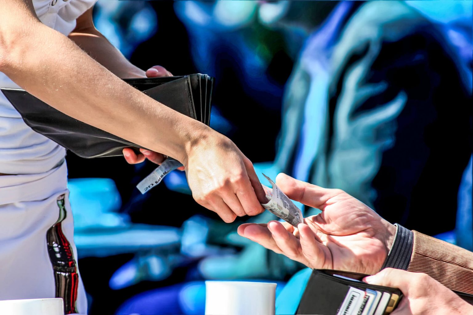 "Keep the change" – the truth about tipping | KTCHNrebel